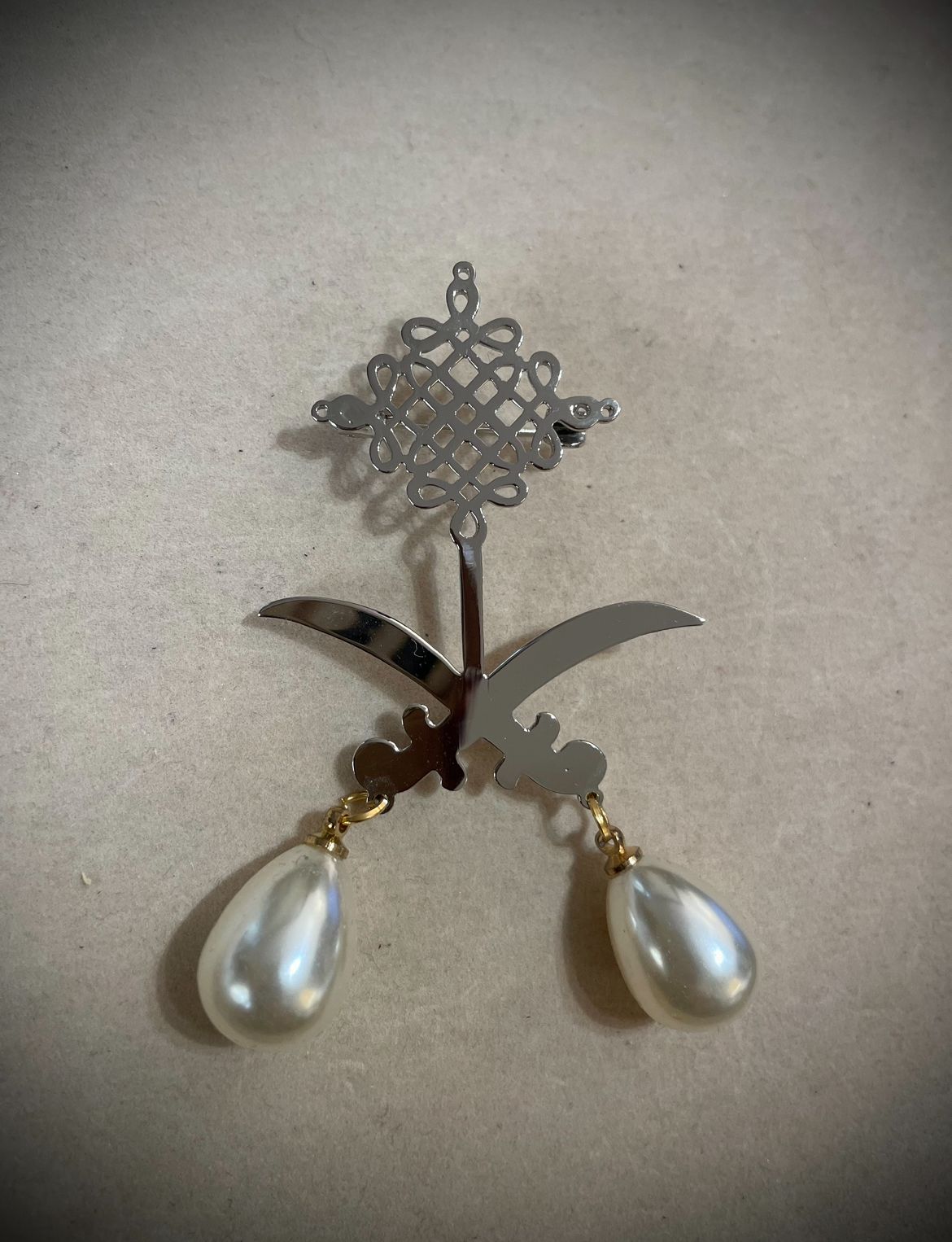 Saudi Pride Brooch – Aram Designs